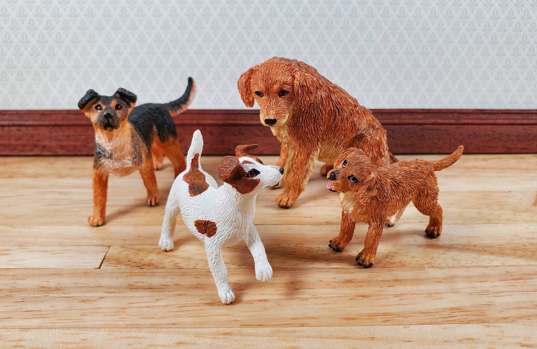 Dollhouse Pet Golden Retriever Sitting Dog Miniature - 1:12 Scale ...