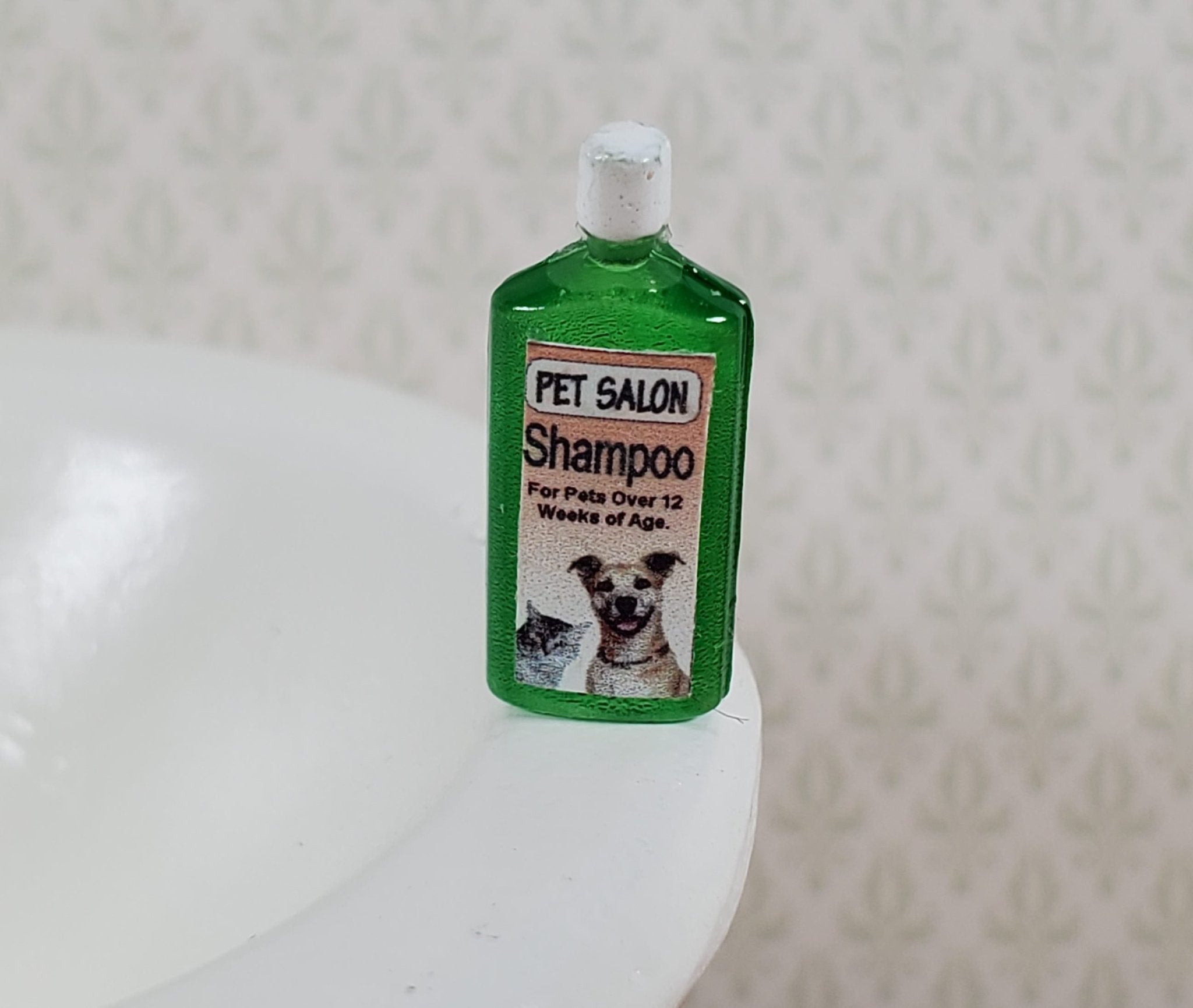 Dollhouse Pet Shampoo for Dogs and Cats 1:12 Scale Miniature Decor ...