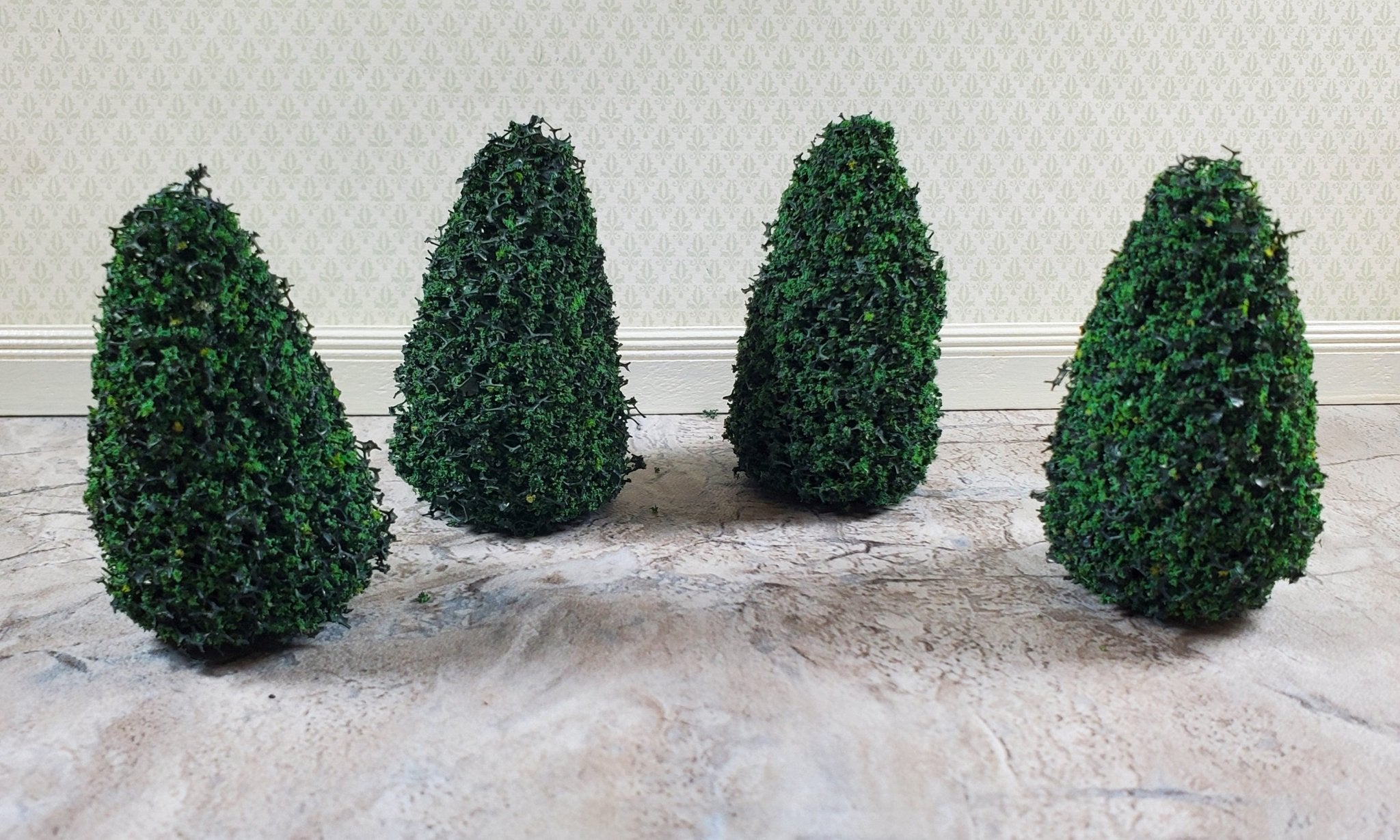 4 Model Scenery Shrubs Bushes Tapered Green Dollhouses Scale Models ...