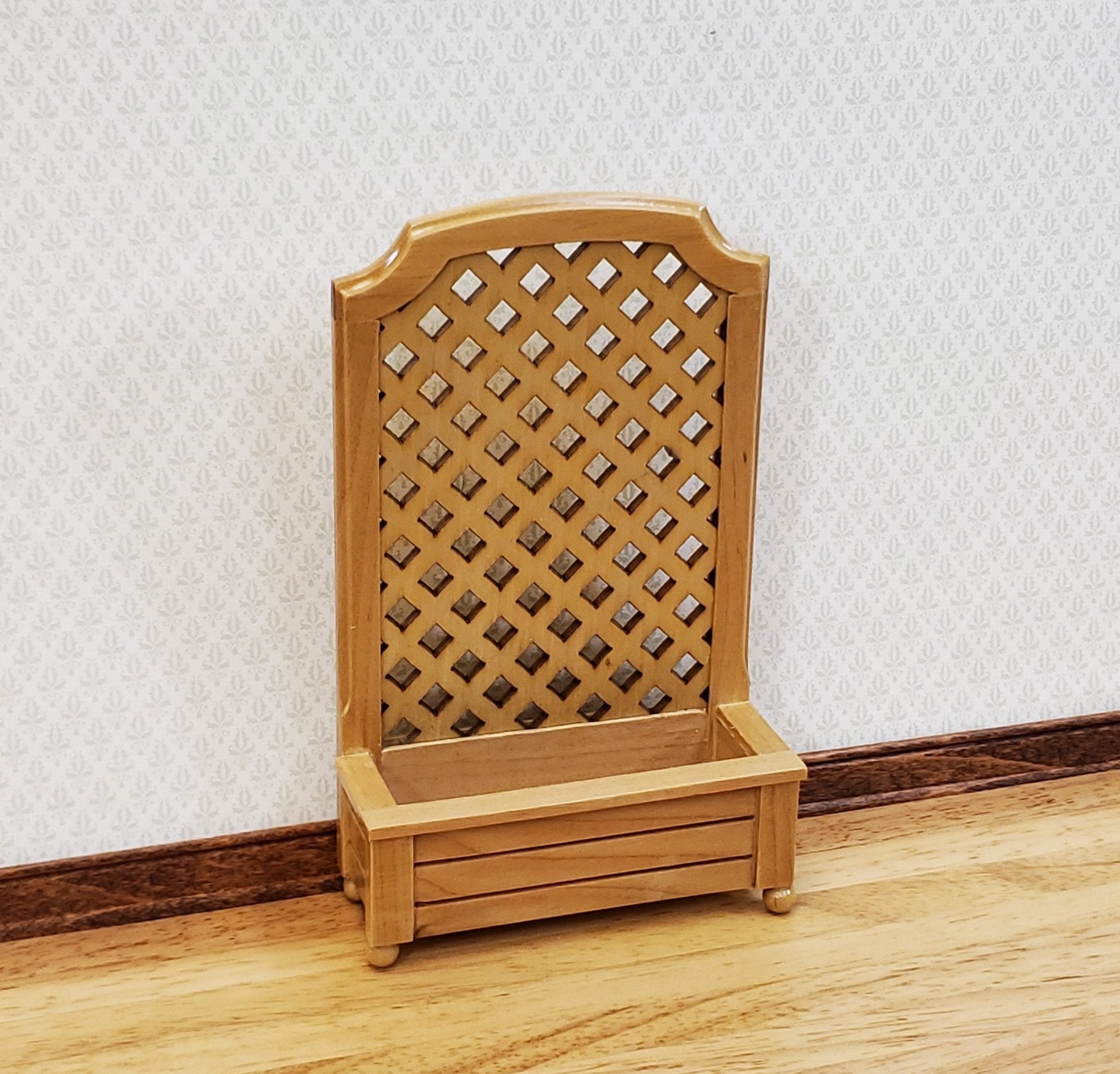 Dollhouse Garden Trellis with Flower Box Light Oak Finish 1:12 Scale ...