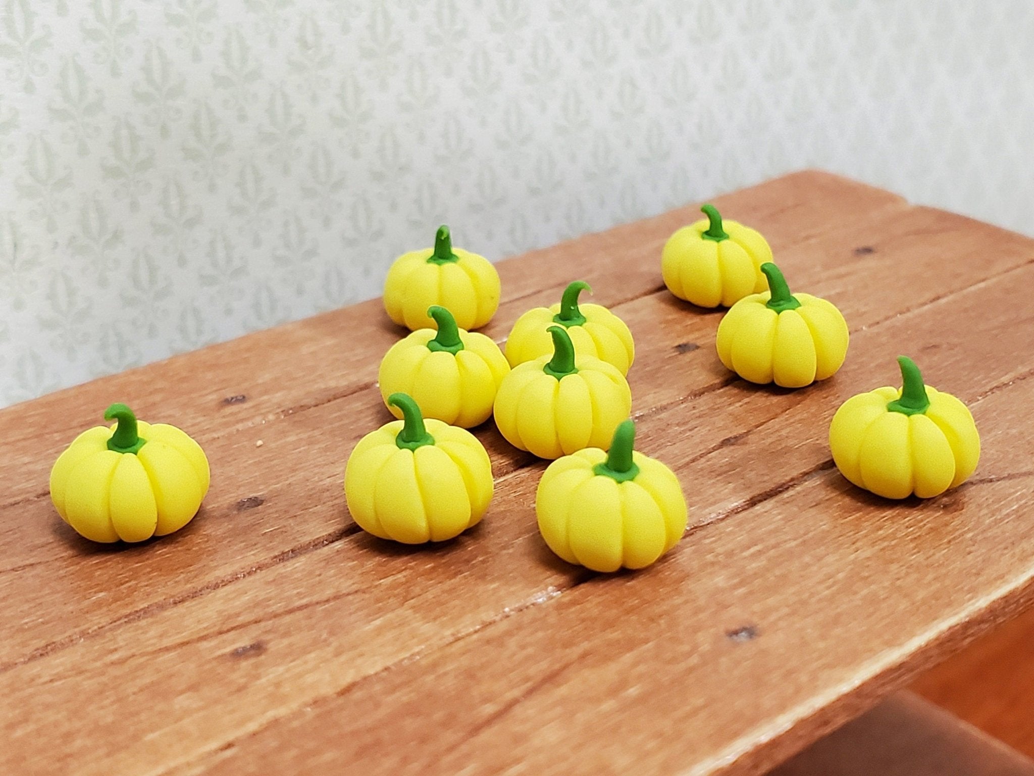 Dollhouse Yellow Squash Gourds Tiny Set of 10 Miniature Food Kitchen ...