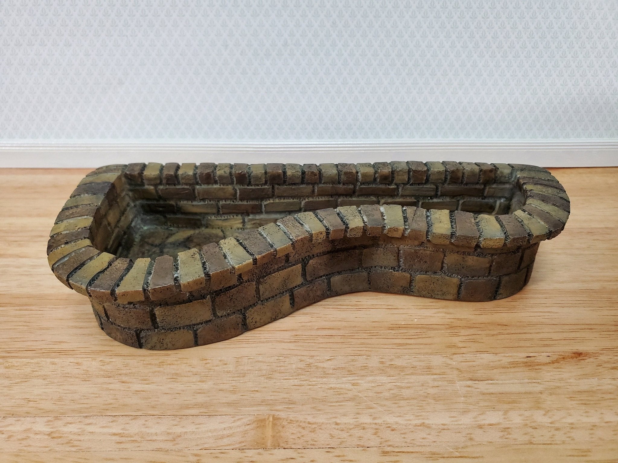 Large Miniature Garden Pond Empty Pool Resin 1:12 Scale Dollhouse Fairy ...