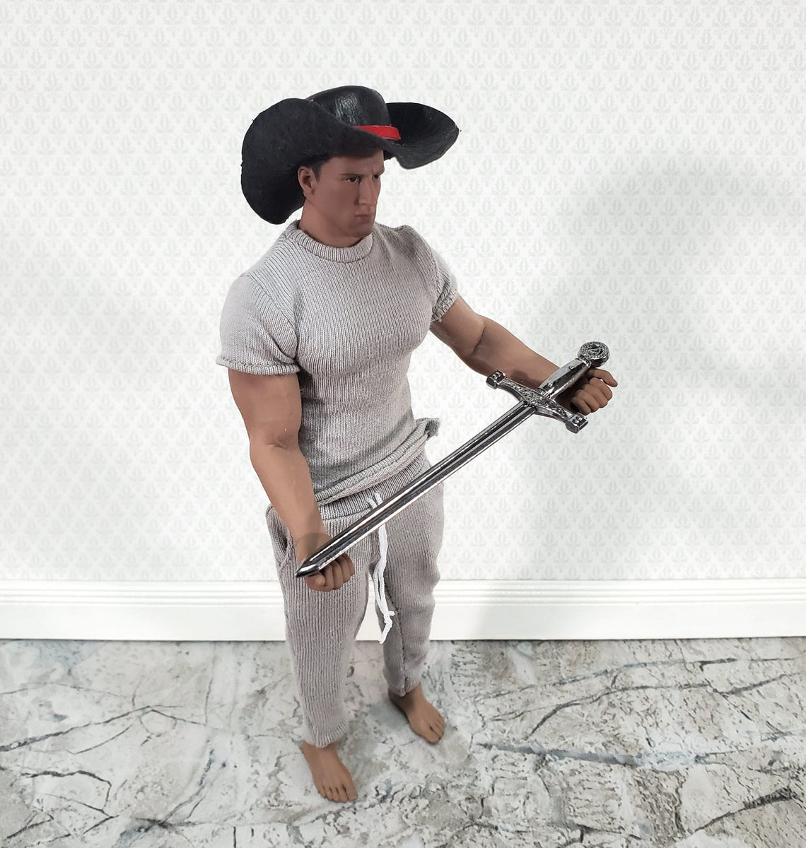 Miniature 2 Handed Long Sword Metal with Pewter Finish Medieval Style 1 ...