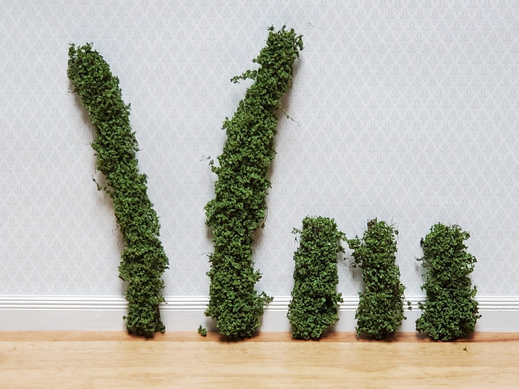 Miniature Low Green Shrubs Bushes Plants Model RR Dioramas Dollhouses ...